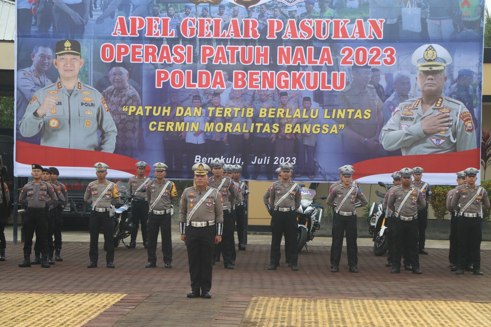 Polda Bengkulu Melaksanakan Gelar Pasukan Ops Patuh Nala tahun 2023 - Sinarfakta.com